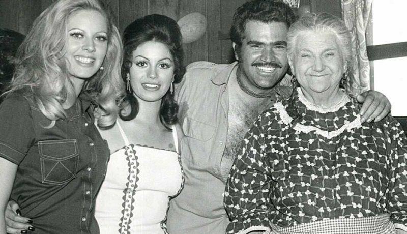 Vicente Fernández, también una estrella de cine - Uniradio Informa