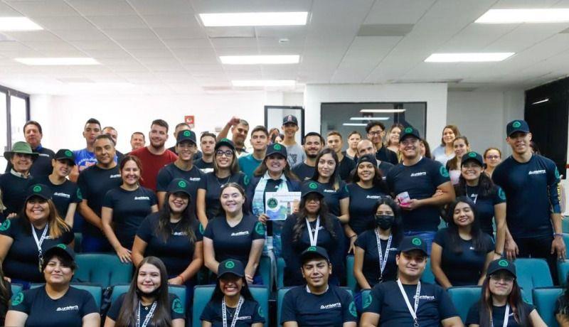Se reúne secretaria de Turismo con estudiantes de la UniSierra ...