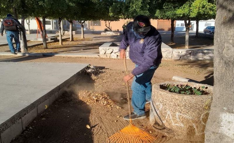 La mitad de los parques en Hermosillo están con basura - Uniradio Informa