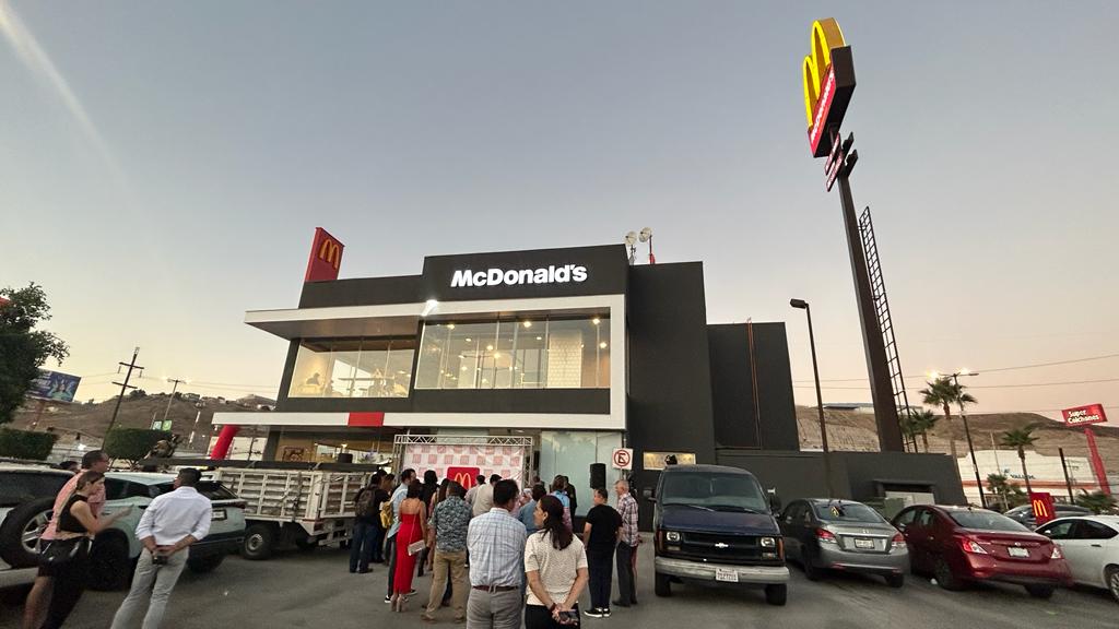 McDonald's Macroplaza Insurgentes reinaugura con sorpresas increíbles ...