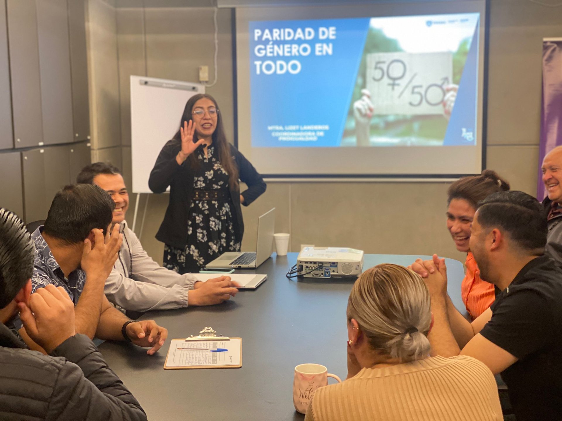 Capacitan a personal del SITT sobre el tema "Paridad de género en todo ...