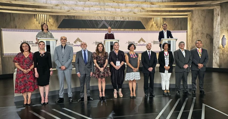 Falla internet en segundo debate presidencial; INE investiga - Uniradio ...