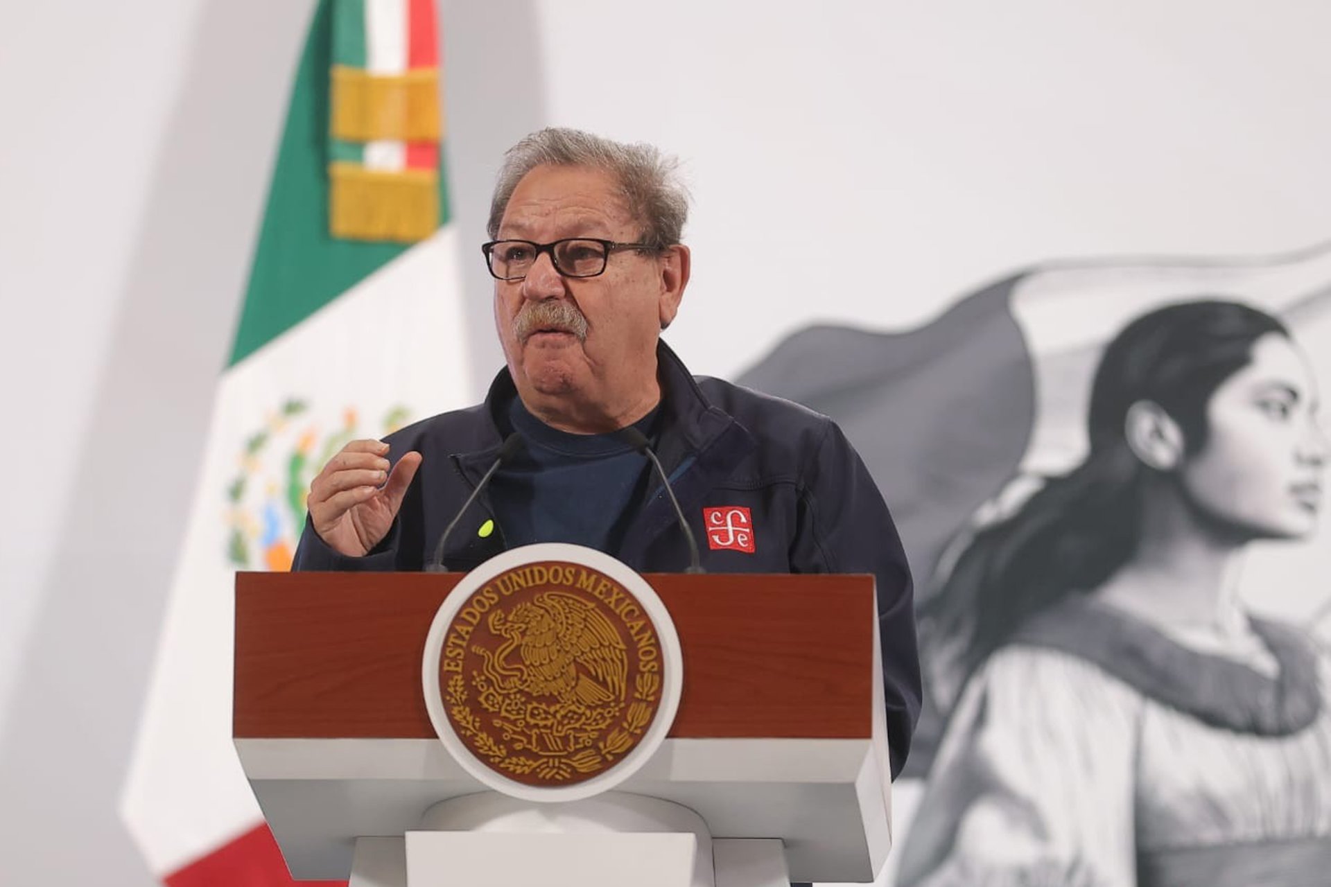 Por "razones de salud nacional", Paco Ignacio Taibo II plantea ...