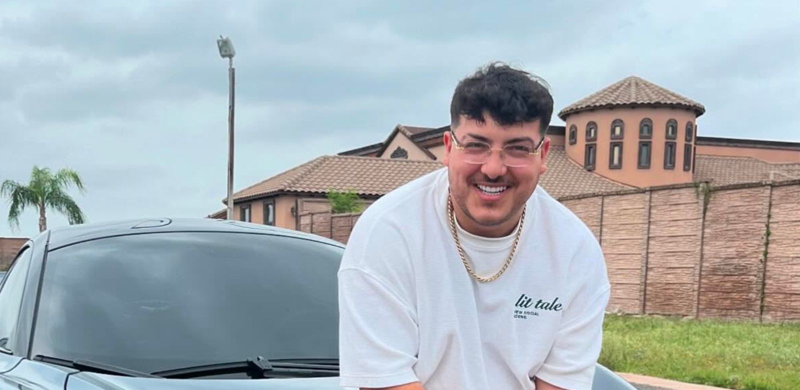 Payo Solís, vocalista de Grupo Frontera, se compromete con su novia ...