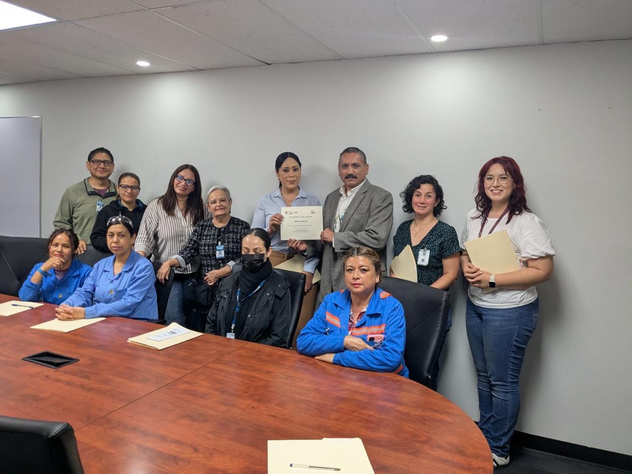 Se suma Grupo NAVICO Ensenada al Programa Ahijado DIF - Uniradio Informa