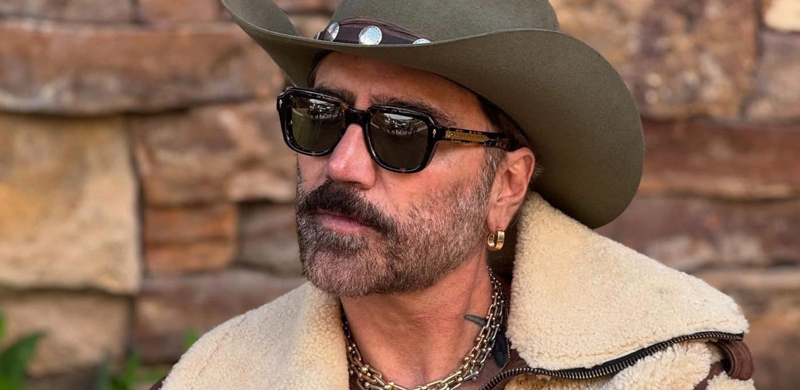 Alejandro Fernández hará una donación a damnificados en Texas ...