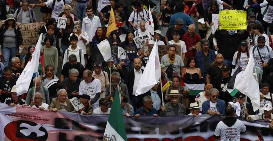 Saldo de la marcha conmemorativa de la matanza del 68 - Uniradio Informa