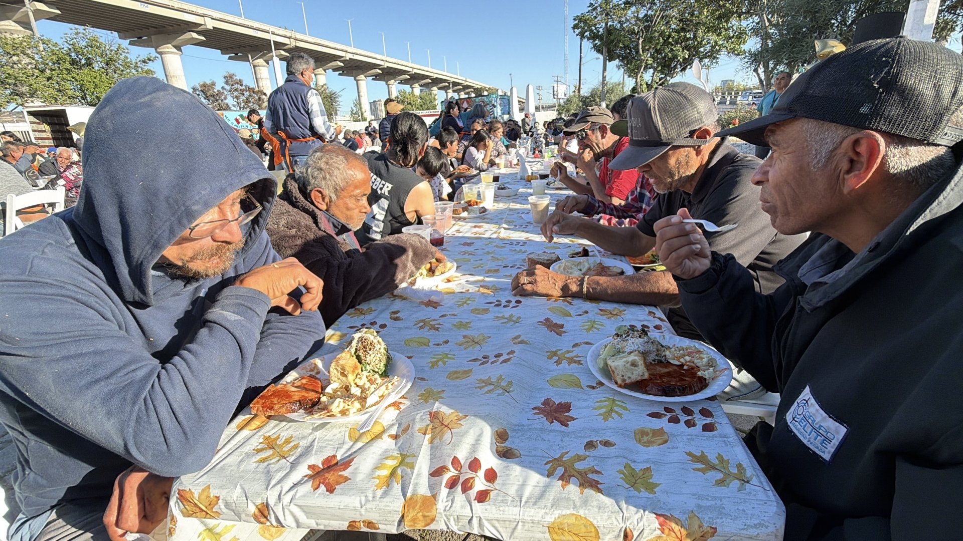 VIDEO: Un plato de esperanza para quienes no tienen nada - Uniradio Informa